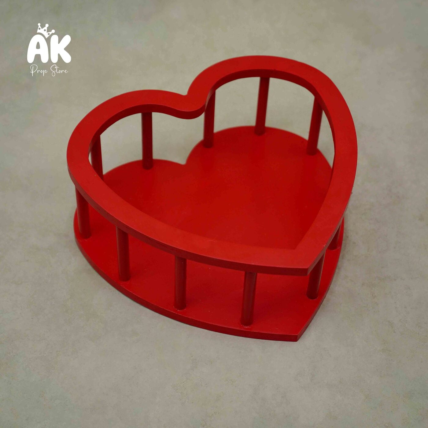 Heart Crib Wooden Baby Photography Prop – Rustic Heart-Shaped Crib for ...